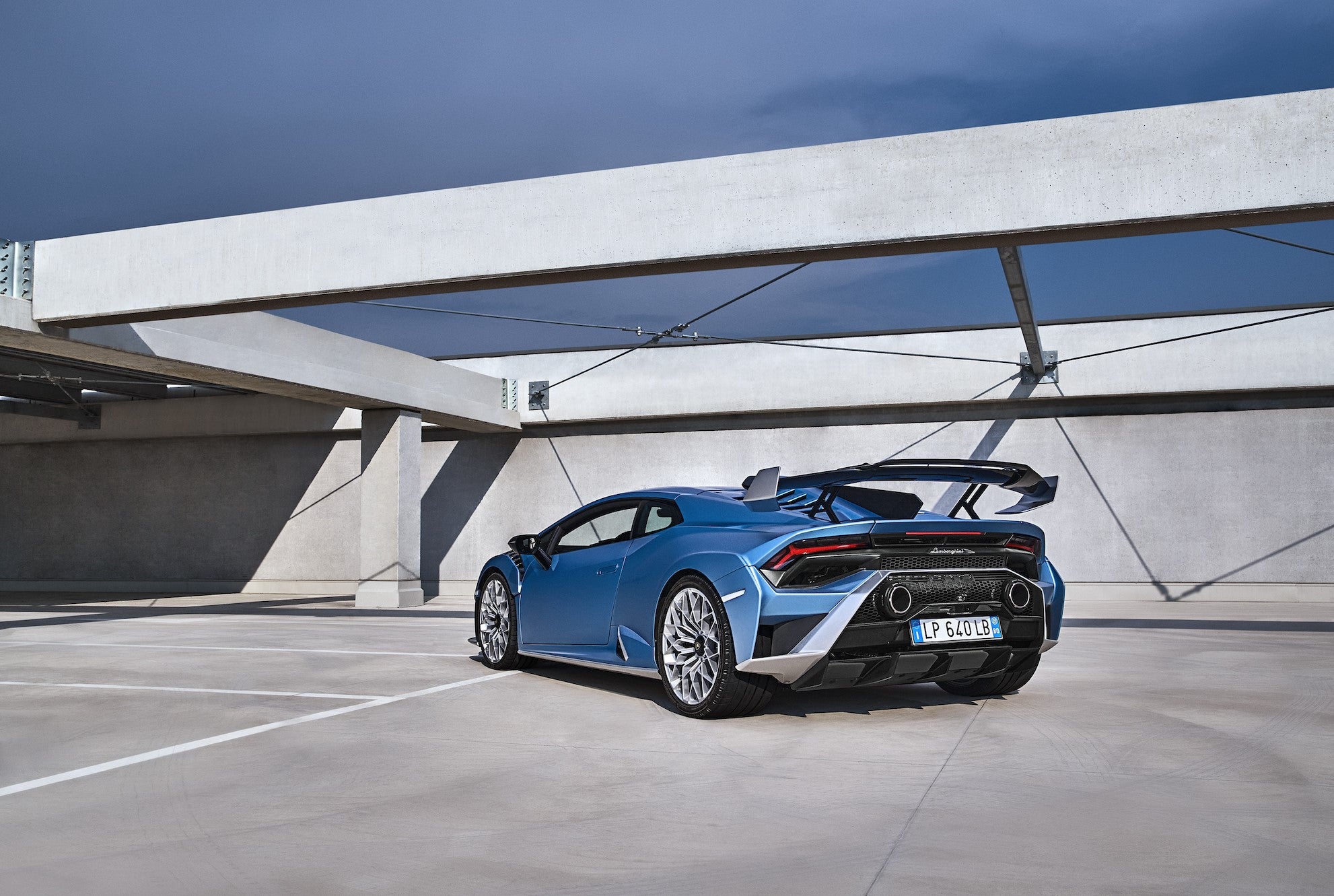 Lamborghini Accessories – O'GARA Boutique